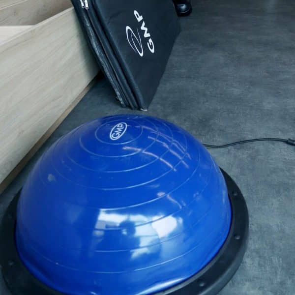 Bosu semiesfera 60 cm con bandas elastica + inflador - GMP